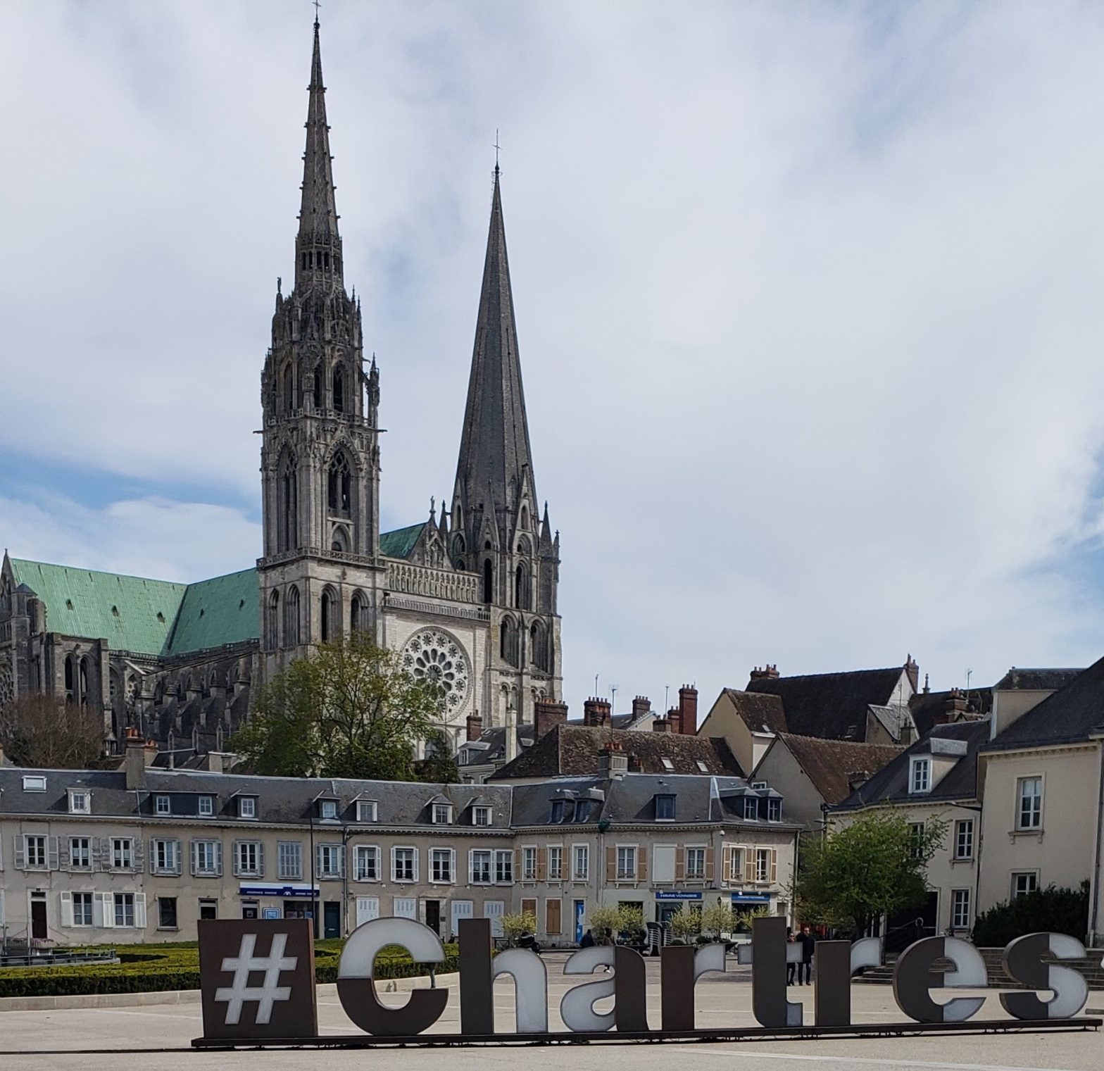 Weekend Getaway: Chartres - A Buckeye in Paris