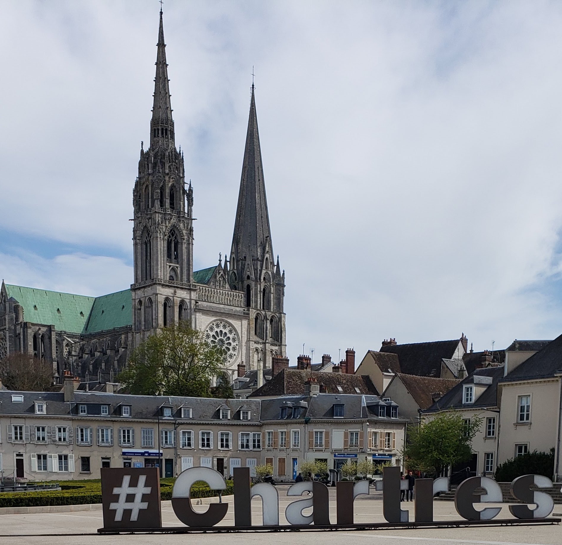 Weekend Getaway: Chartres - A Buckeye in Paris