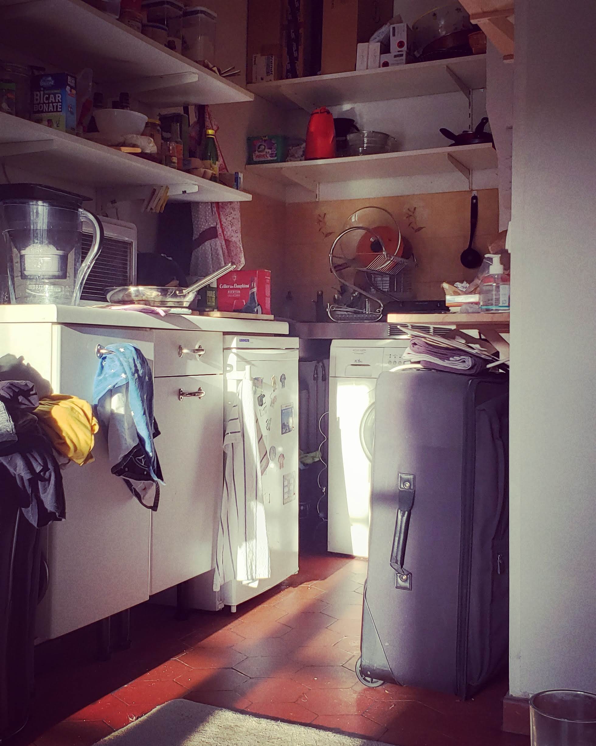 Thriving in a tiny Parisian apartment - A Buckeye in Paris