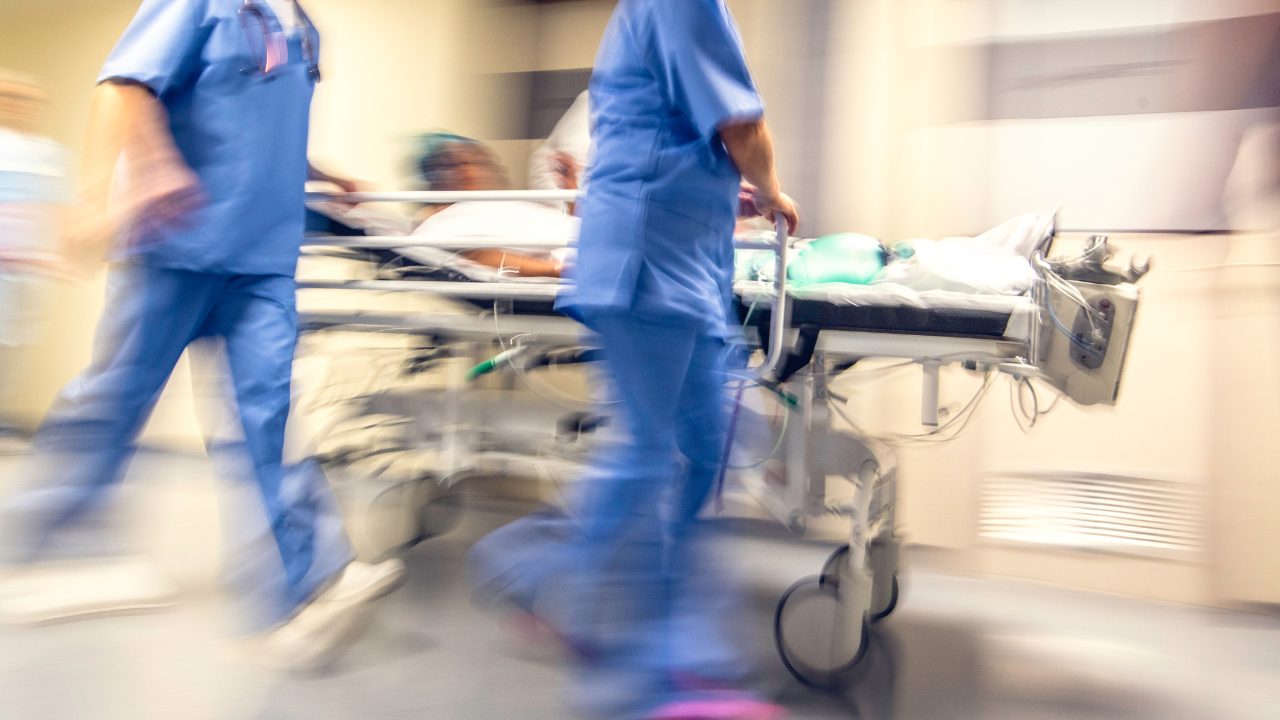 Emergency Healthcare in France Explained: What to do & What to Expect ...